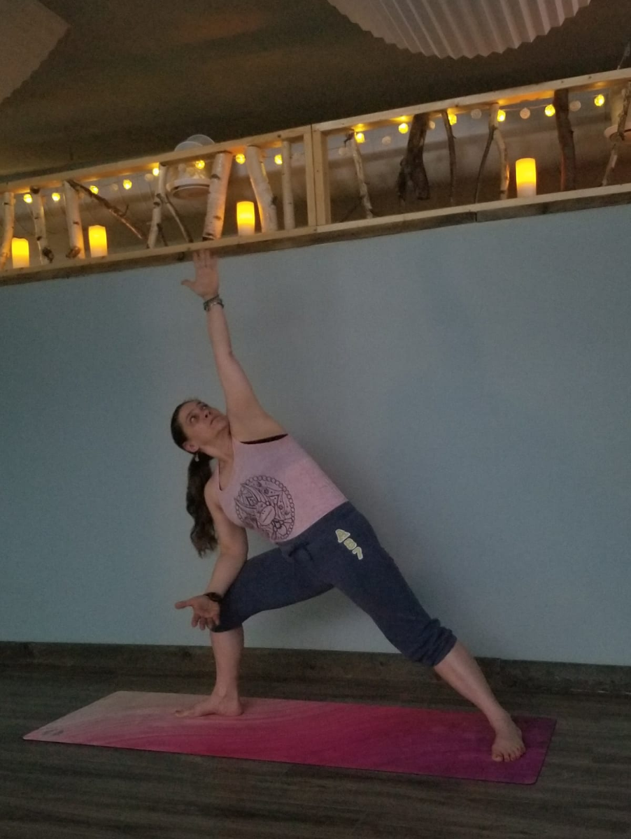 May Yoga Pose of the Month- Extended Side Angle – Tranquil Corners Yoga